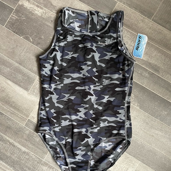 Sporti | Swim | Nwt Sporti Hydrolast Womens Water Polo Suit Camo 38 ...